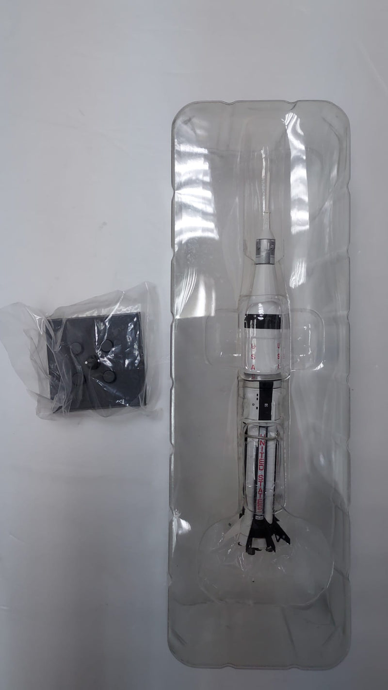 1/400 Apollo 7 Saturn 1B Rocket – Cyber Hobby